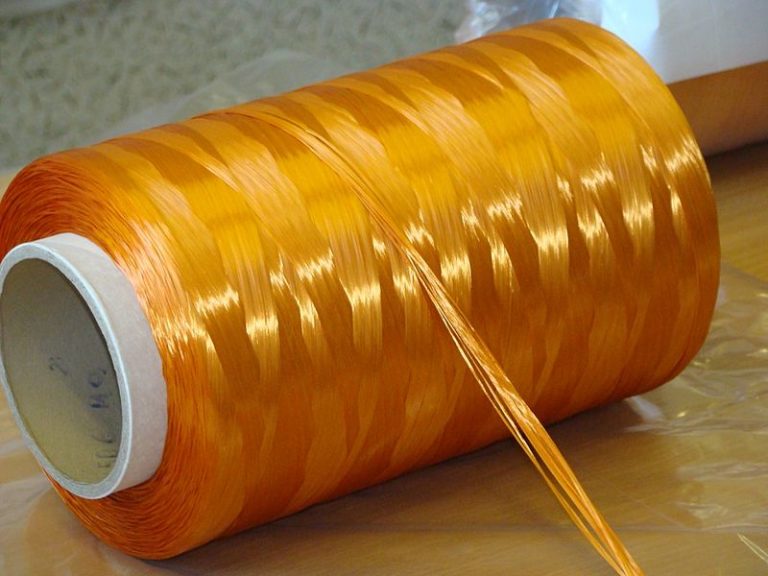 紡績糸とフィラメント糸の違いとは？分かりやすく解説! | トーマスイッチ